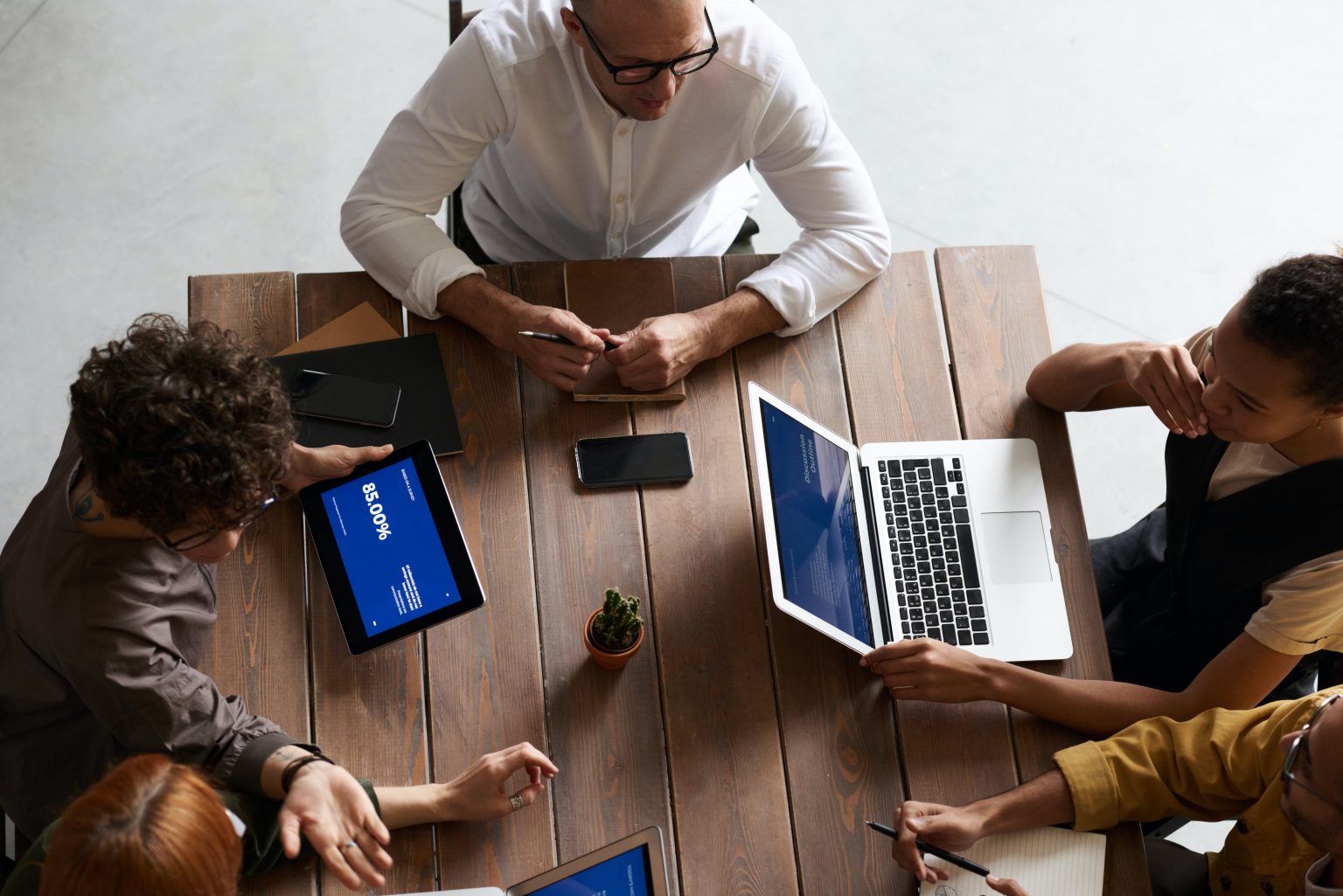 How To Monitor Clients the Right Way In 2024 - A Complete Guide
