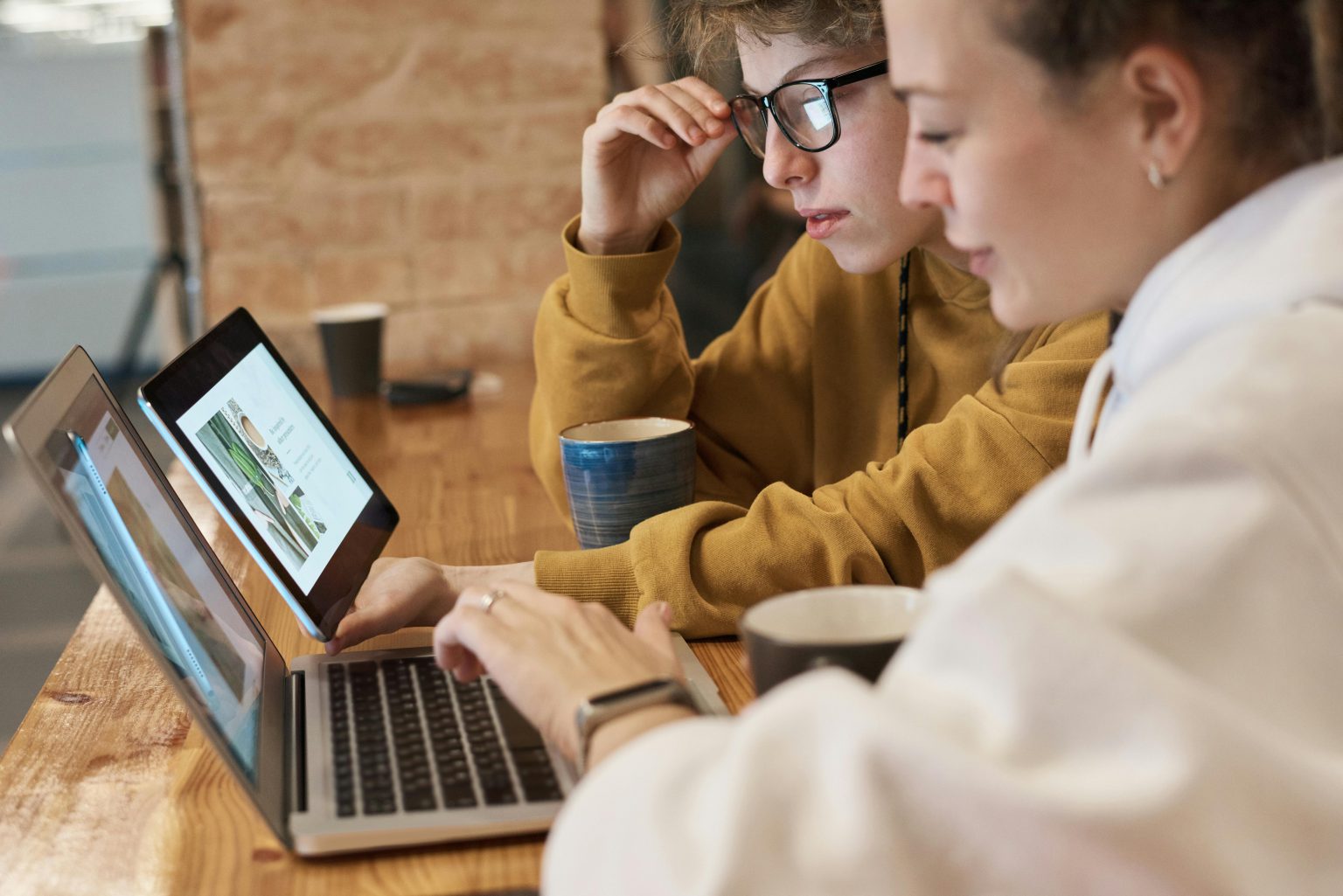 AI & Client Management: Transforming Relationships With Tech – Resource ...